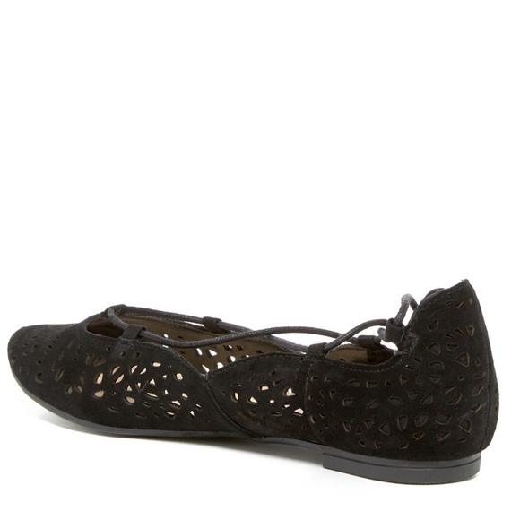 Nine West | Shoes | Nine West Zavanna Black Laceup Eyelet Flats | Poshmark